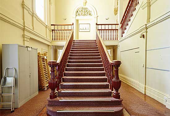 Homeowners chasing historic St Kilda mansion