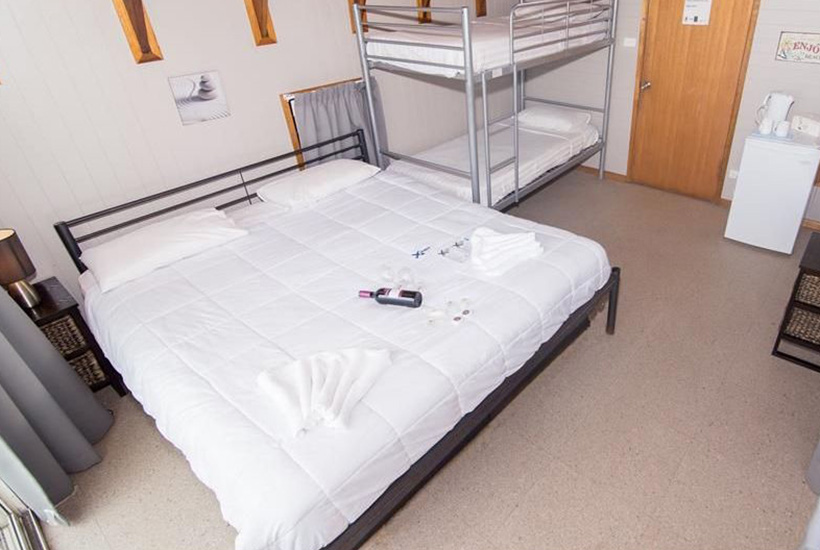 Dreamy QLD backpackers offers beach for your buck