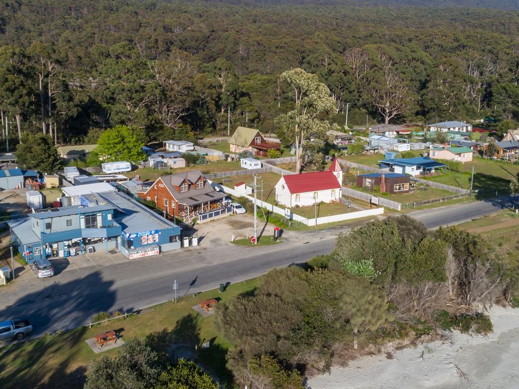 Adventure Bay cafe a Bruny Island special