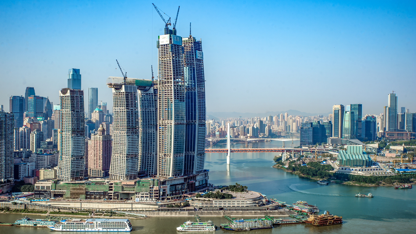 World's Highest Sky Bridge Nears Completion in China - Real Commercial