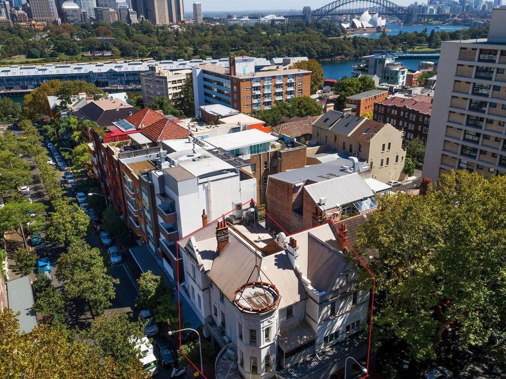 Property developer snares iconic Potts Point building