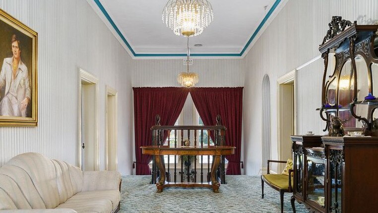 Highton Manor, Mansfield: ‘Downton Abbey’ manor for sale