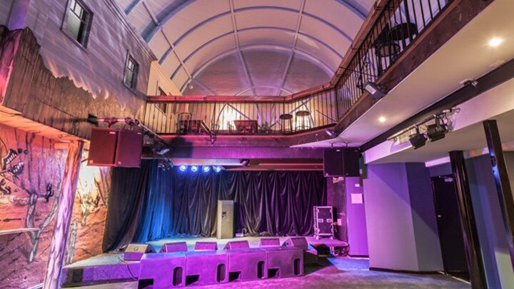 The Gasometer Hotel, The Gem Bar: Collingwood pubs sell, live music ...