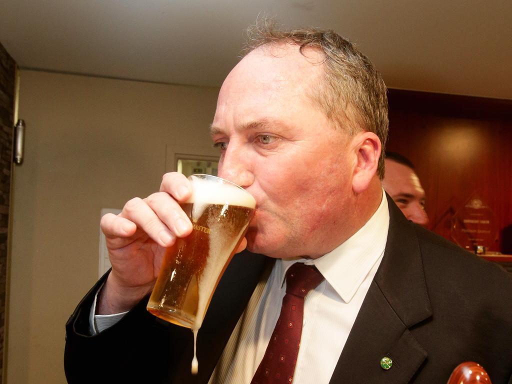 Hunter Valley pub Caledonia Hotel, Singleton faces demolition over ...