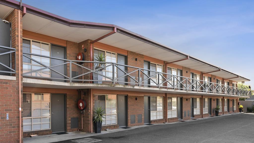 Geelong motel fully booked as buyers eye accommodation boom