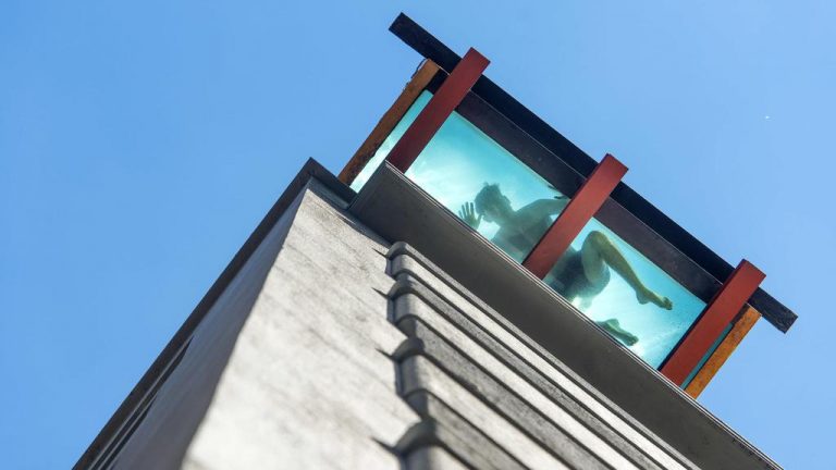 Melbourne: Adelphi Hotel site with ‘super iconic’ rooftop swimming pool ...