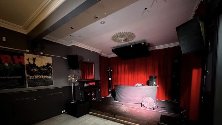 Gasometer Hotel to close as Melbourne live music venue, gastropub ...