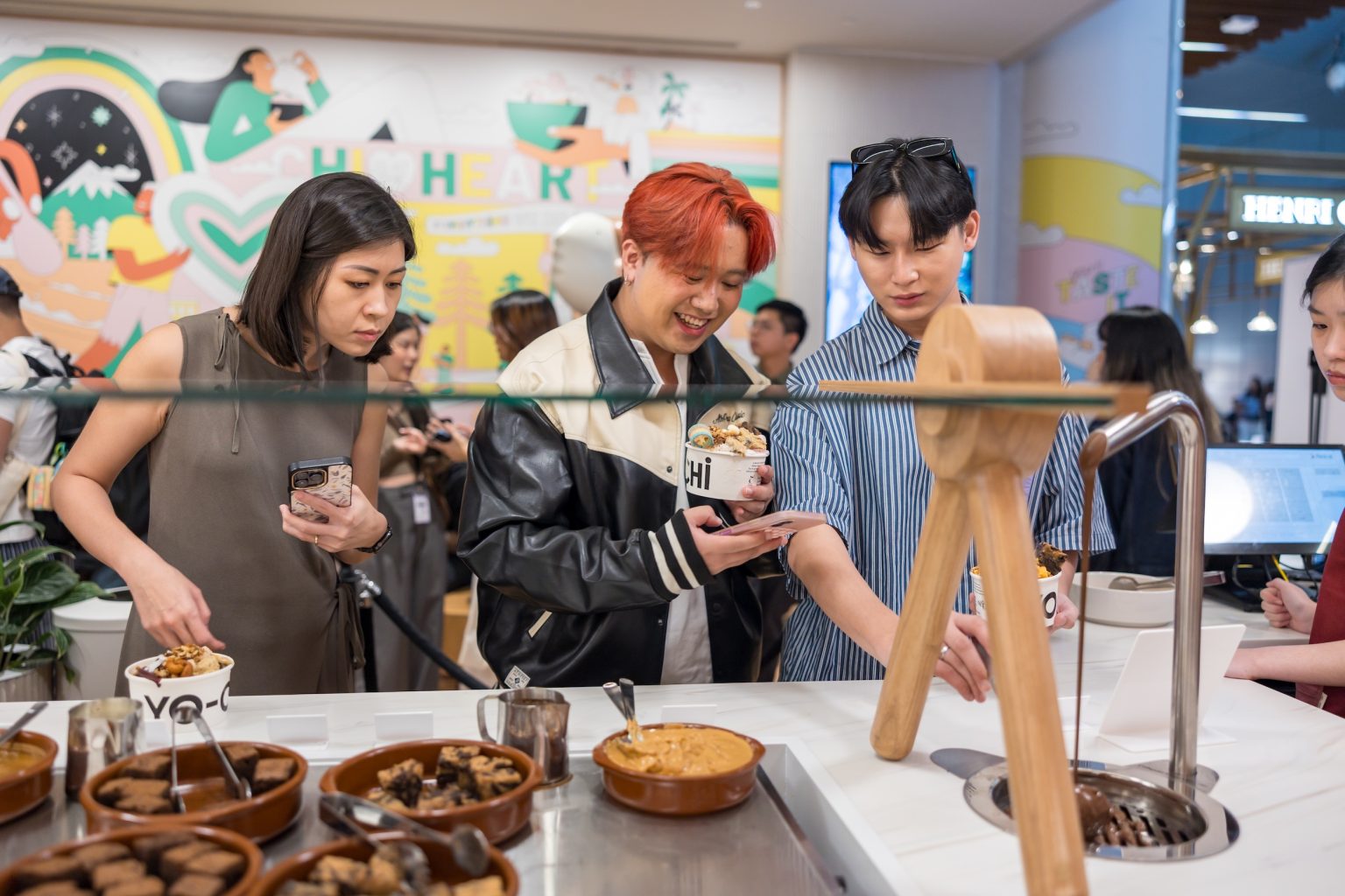 Hot dates and house music: Why Yo-Chi is winning the fro-yo race